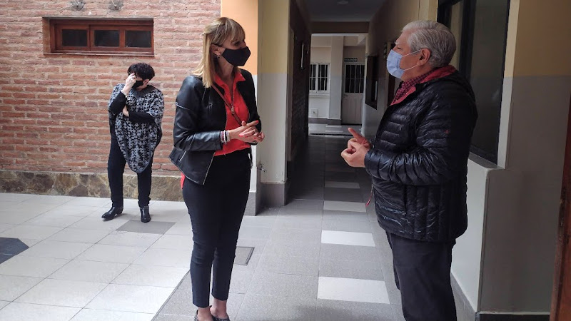 Karin Cohen: "estoy muy contenta de poder colaborar con los chicos ...